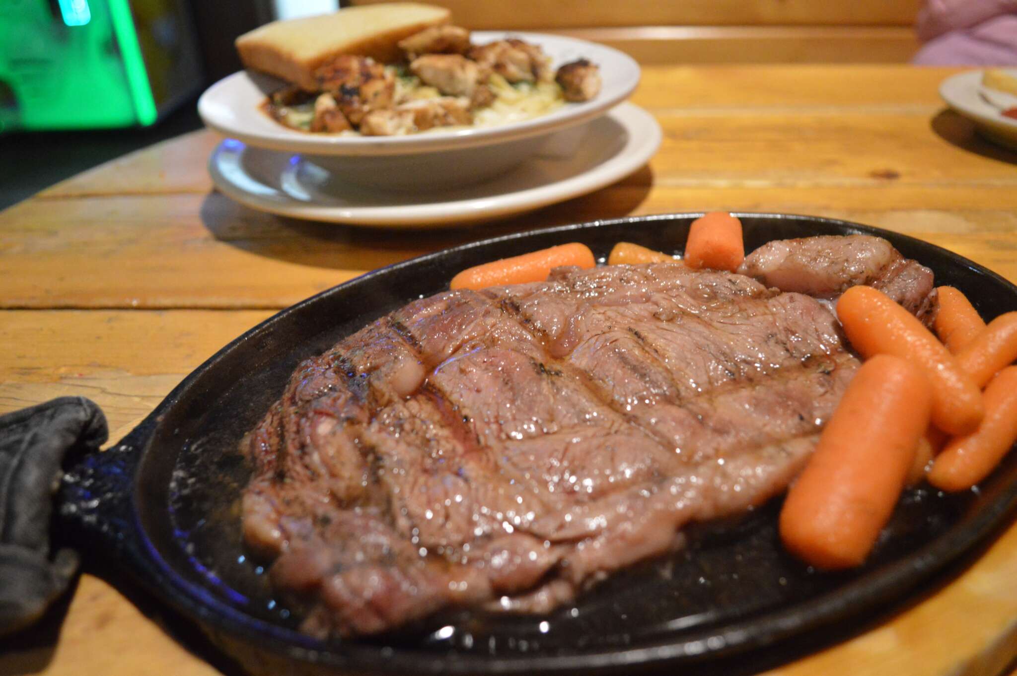 The Hobo Bar and Grill
